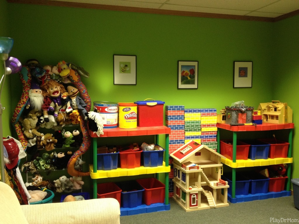 What a Play Therapy Room Looks Like (new office) - Play Dr Mom